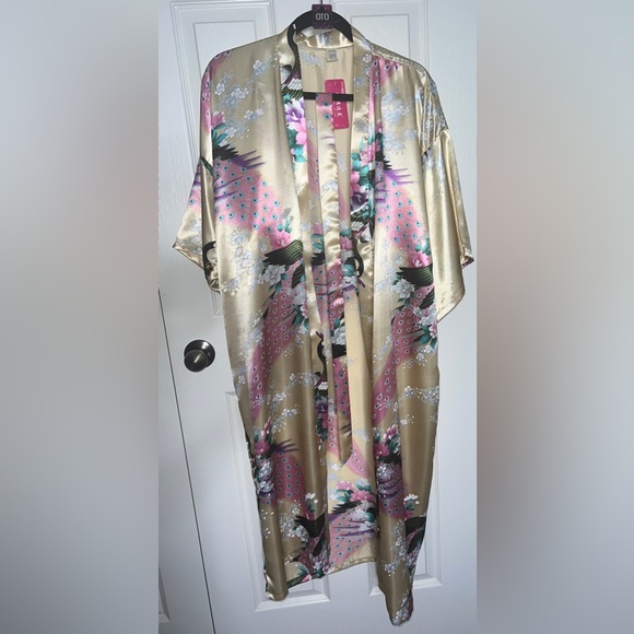 Xiou Yi Mei | Intimates & Sleepwear | Nwt Final Price Long Golden ...